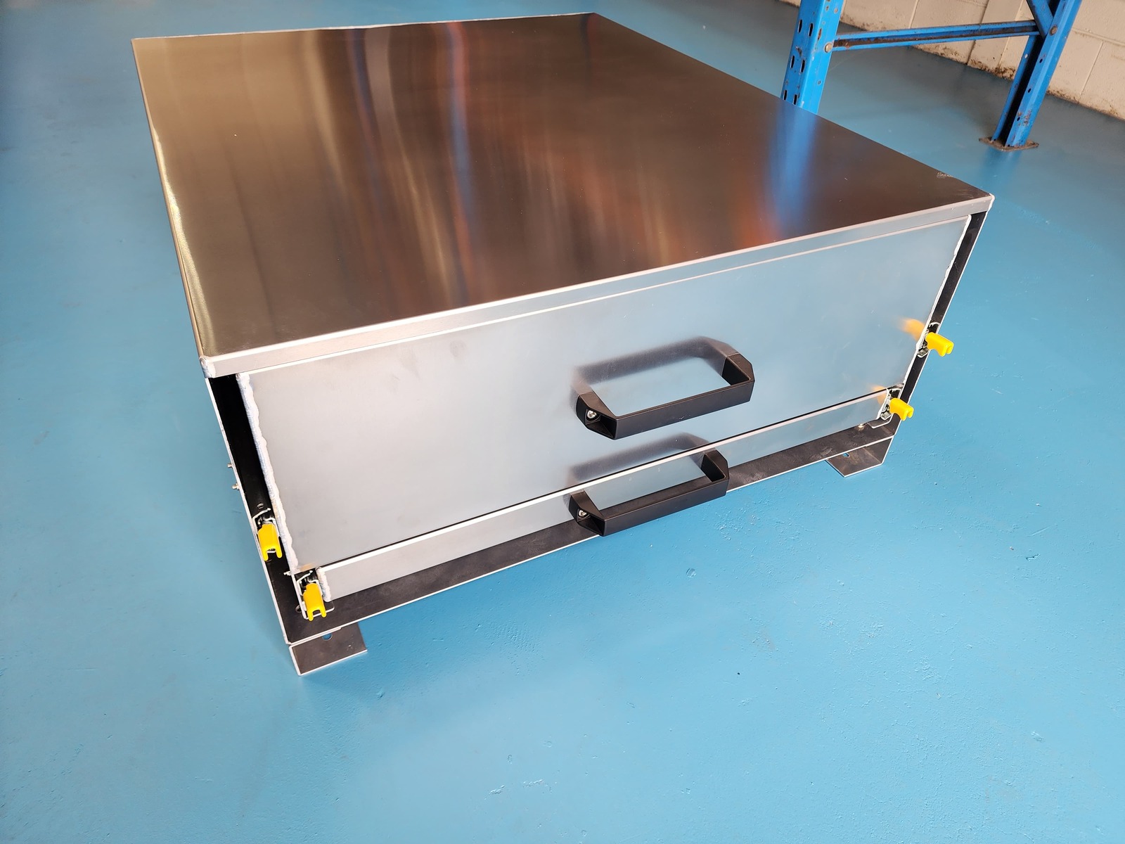 Canopy Drawer + Bench Unit 920L * 800W * 400H (Ext) Slide Out Bench ...