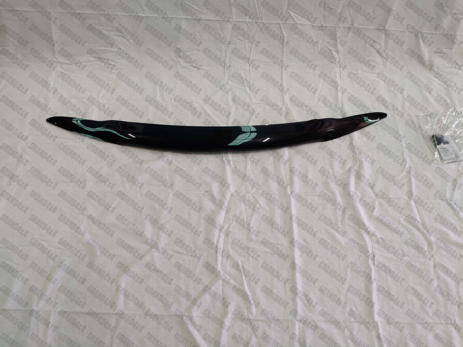 Bonnet Protector Tinted Guard to suit Holden Commodore VT VU VX 1997 ...