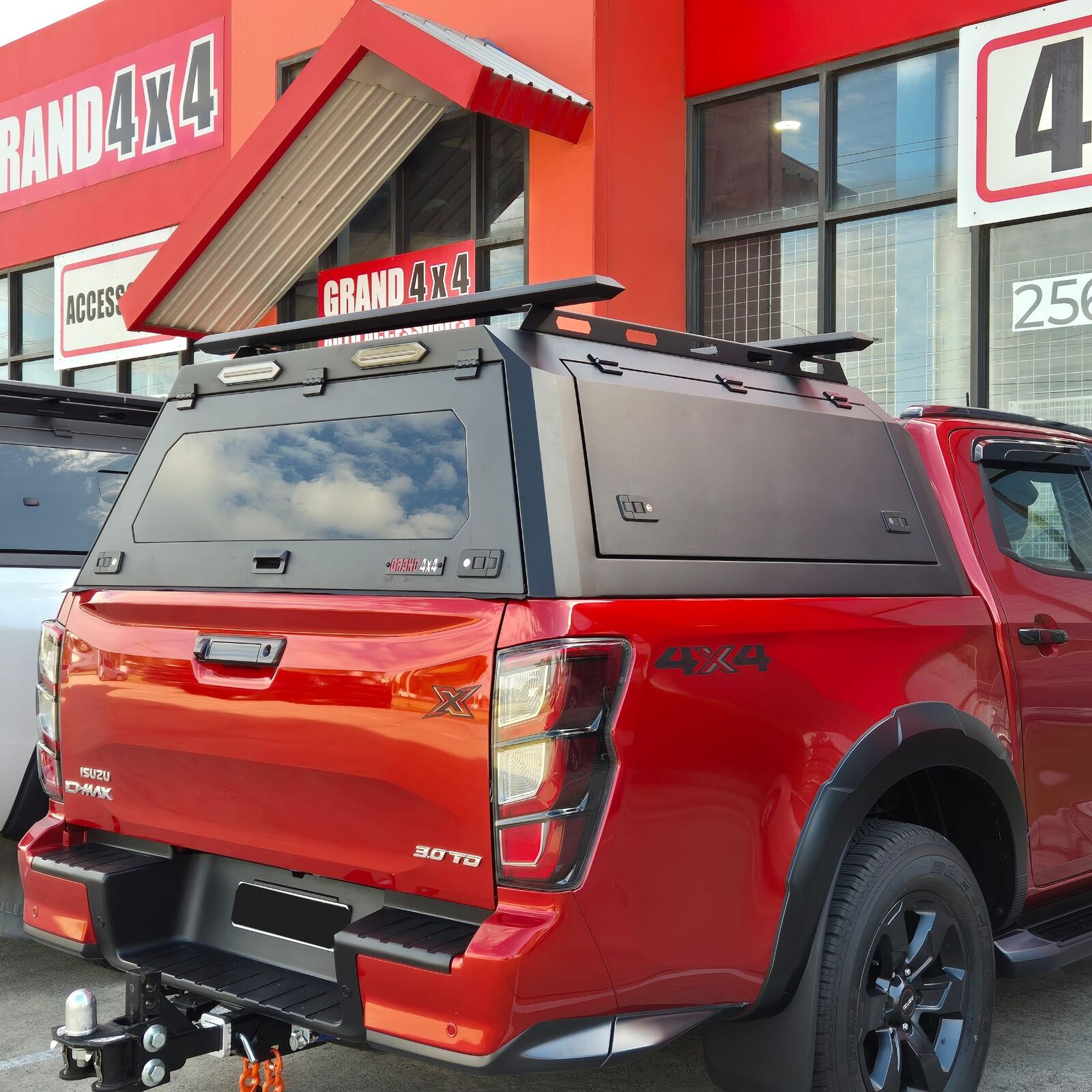 G4 Hybrid Ute Tub Canopy - For Isuzu D-Max 2020-2025