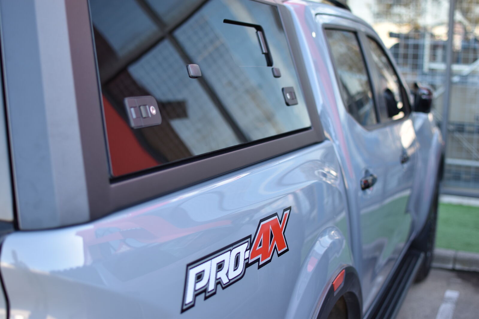 G4 Stainless Steel Ute Tub Canopy - For Nissan Navara NP300 2015-2024