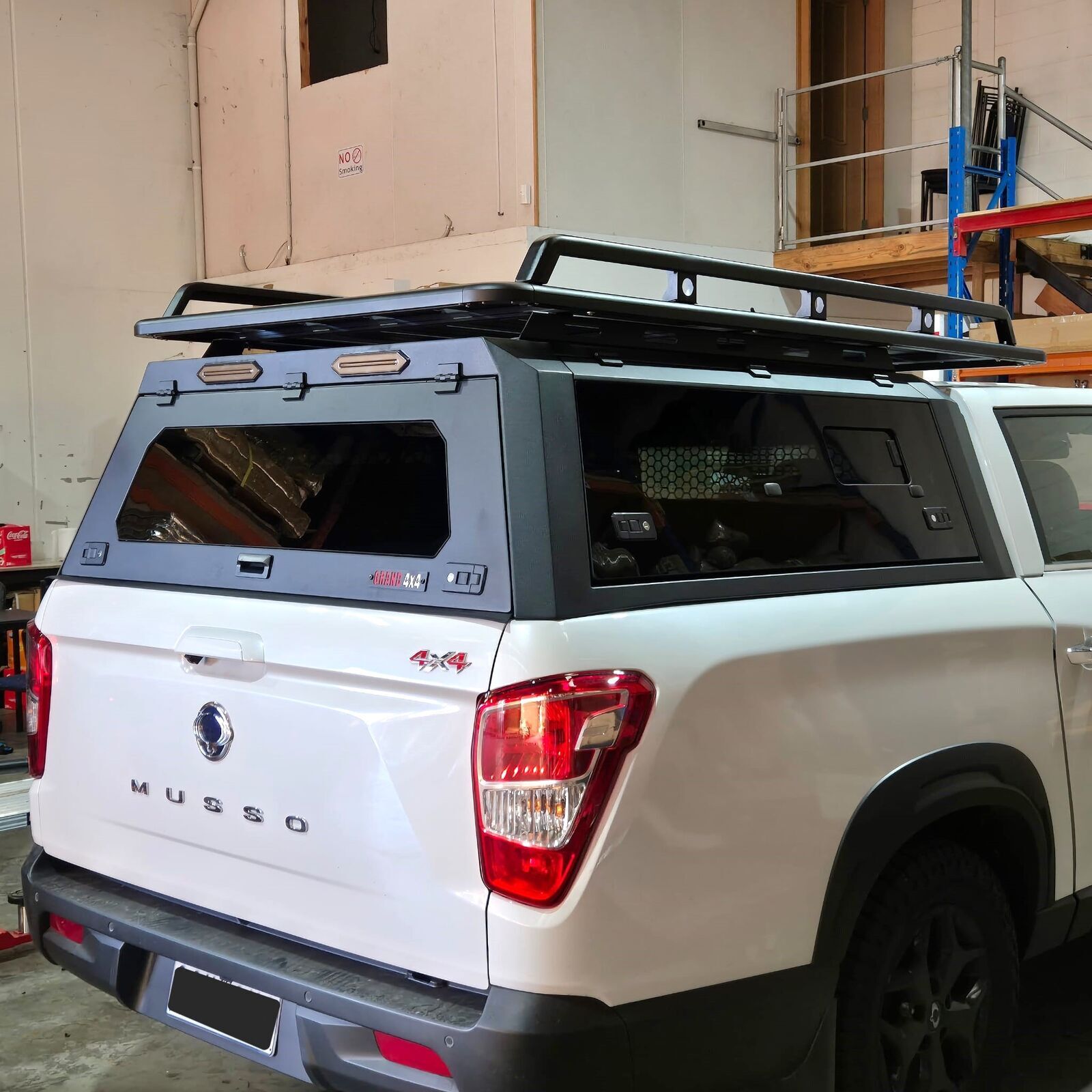 G4 Stainless Steel Ute Tub Canopy - For Nissan Navara NP300 2015-2024