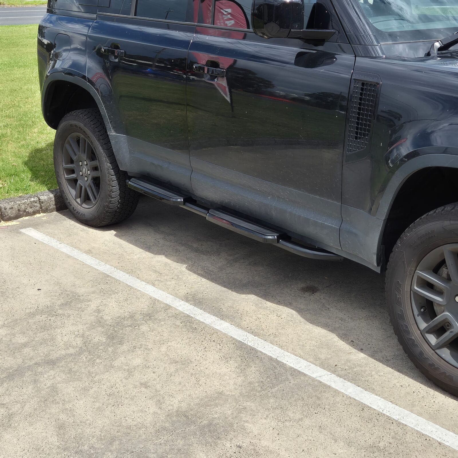 Luxury Side Steps Running Boards For Land Rover Defender 110/130 2020 ...