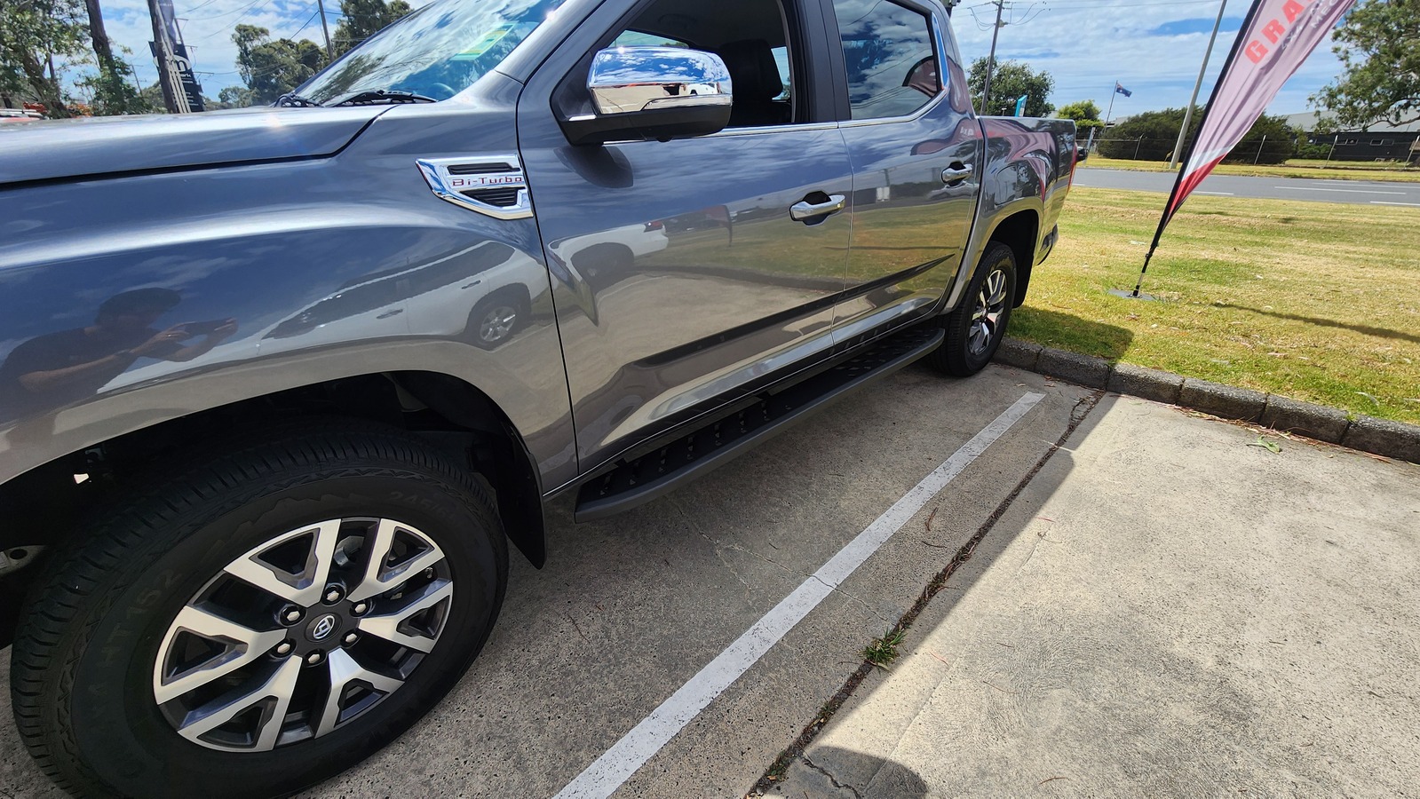 Steel Side Steps (Sharkfin Design) for LDV T60 2017-2023 LUXE PRO ...