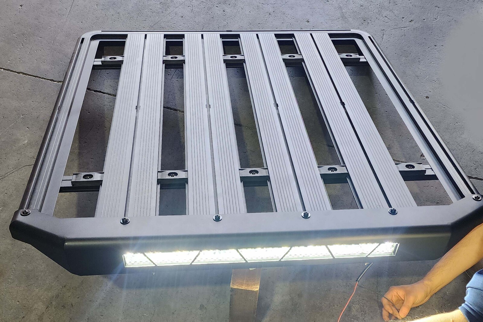 Integrated Light Bar Spot + Flood Beam for Platform Roof Rack to fit ...
