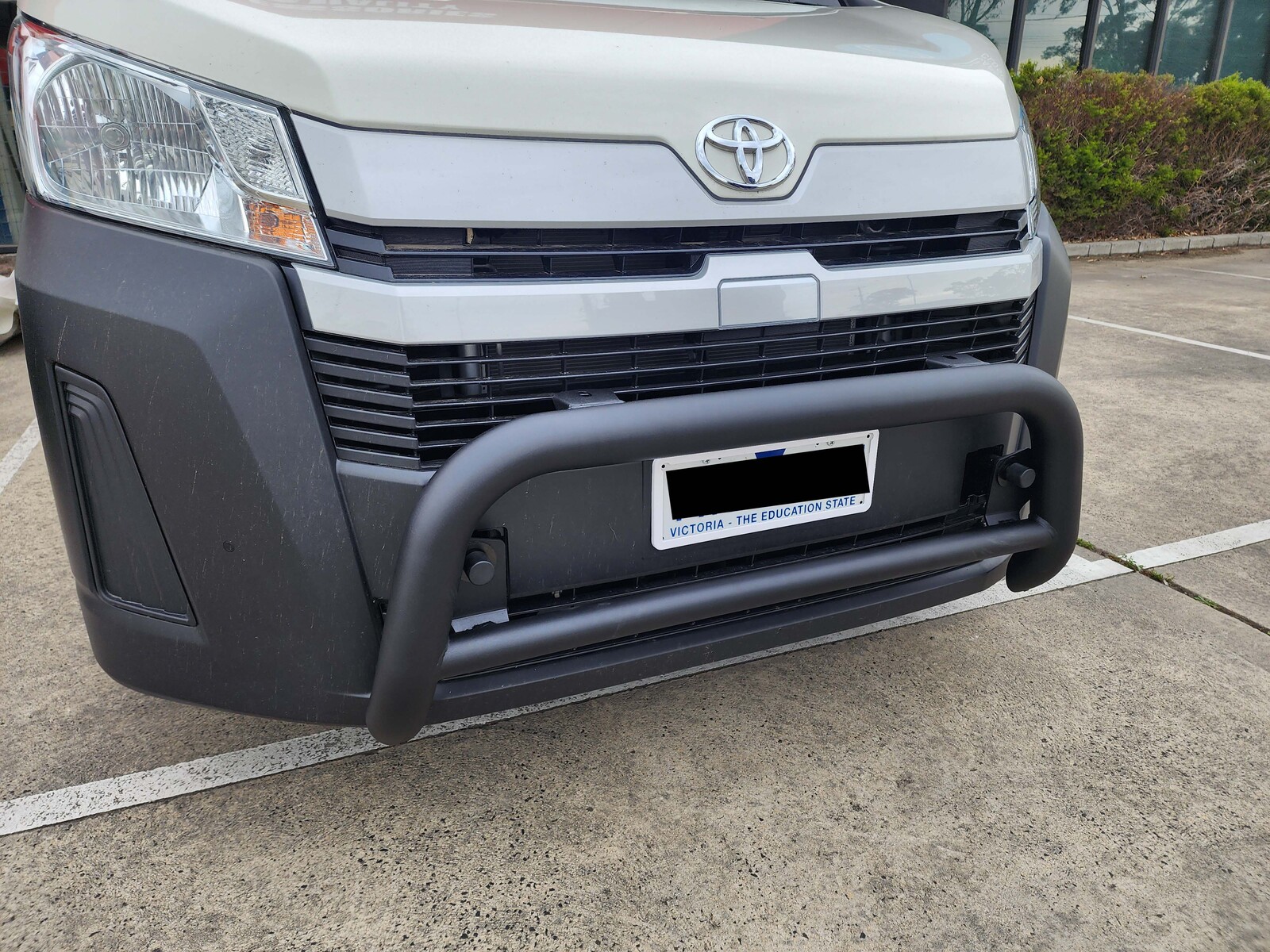 Black Nudge Bar for Toyota Hiace Van 2019-2025 LWB Version Light ...