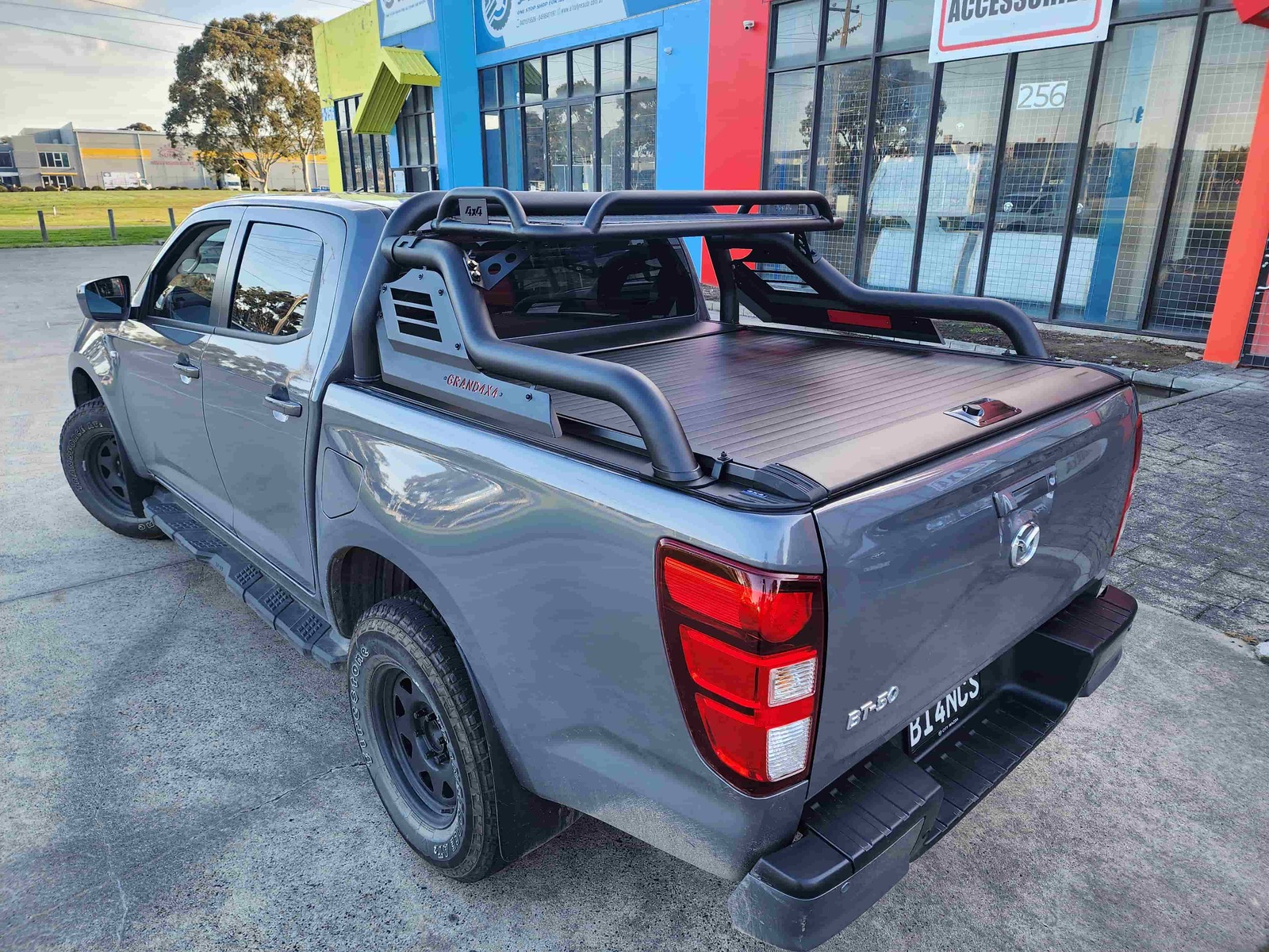 GRAND4x4 Viking Sports Bar Universal for Utes