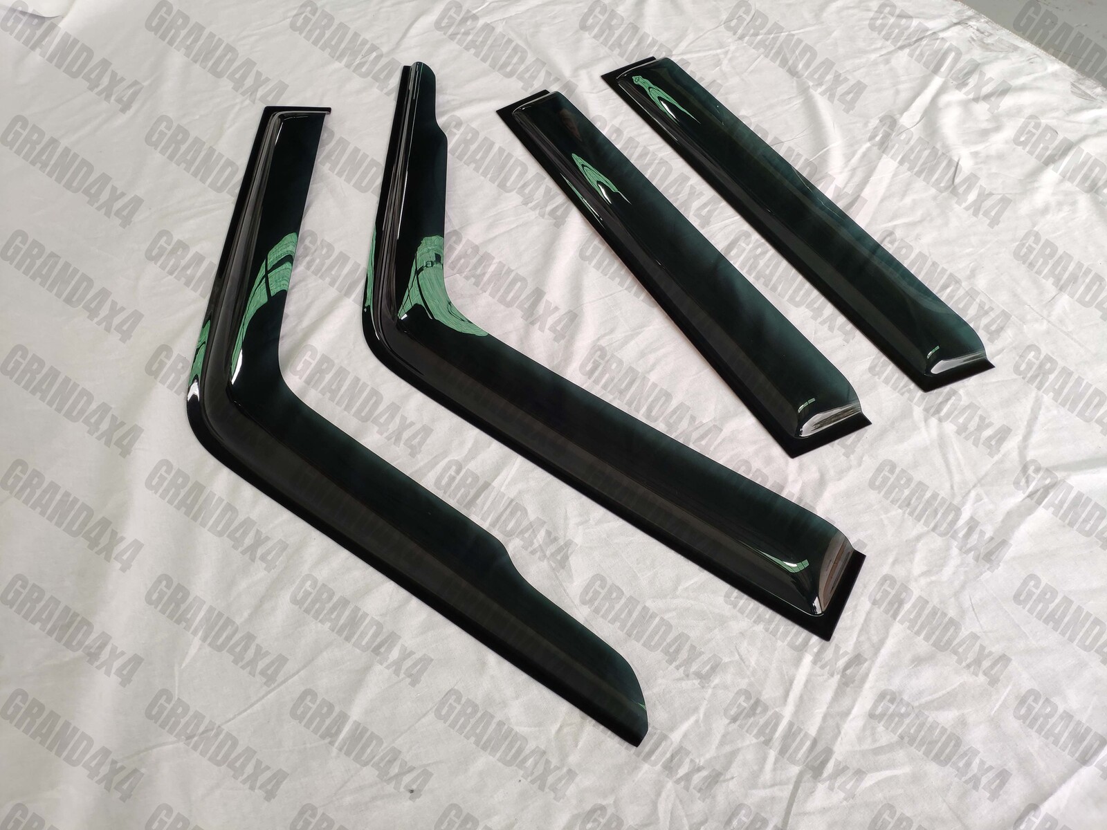 Bonnet Protector Weathershields for Toyota Landcruiser 70 76 78 79 ...