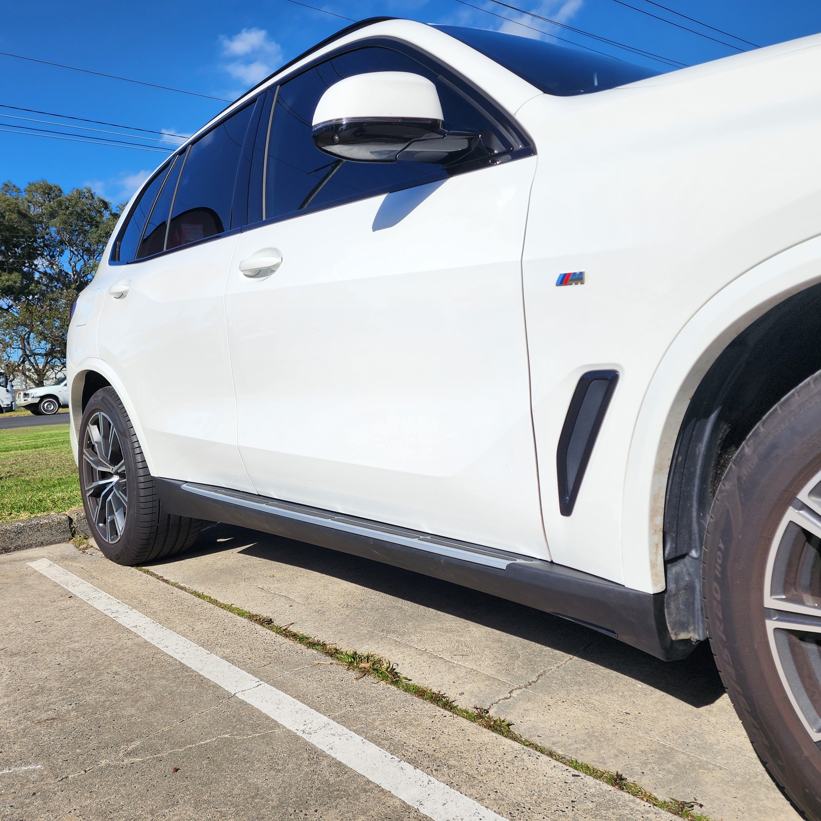 Luxury Side Steps Running Boards For BMW X5 G05 2018-Present - GRAND4x4