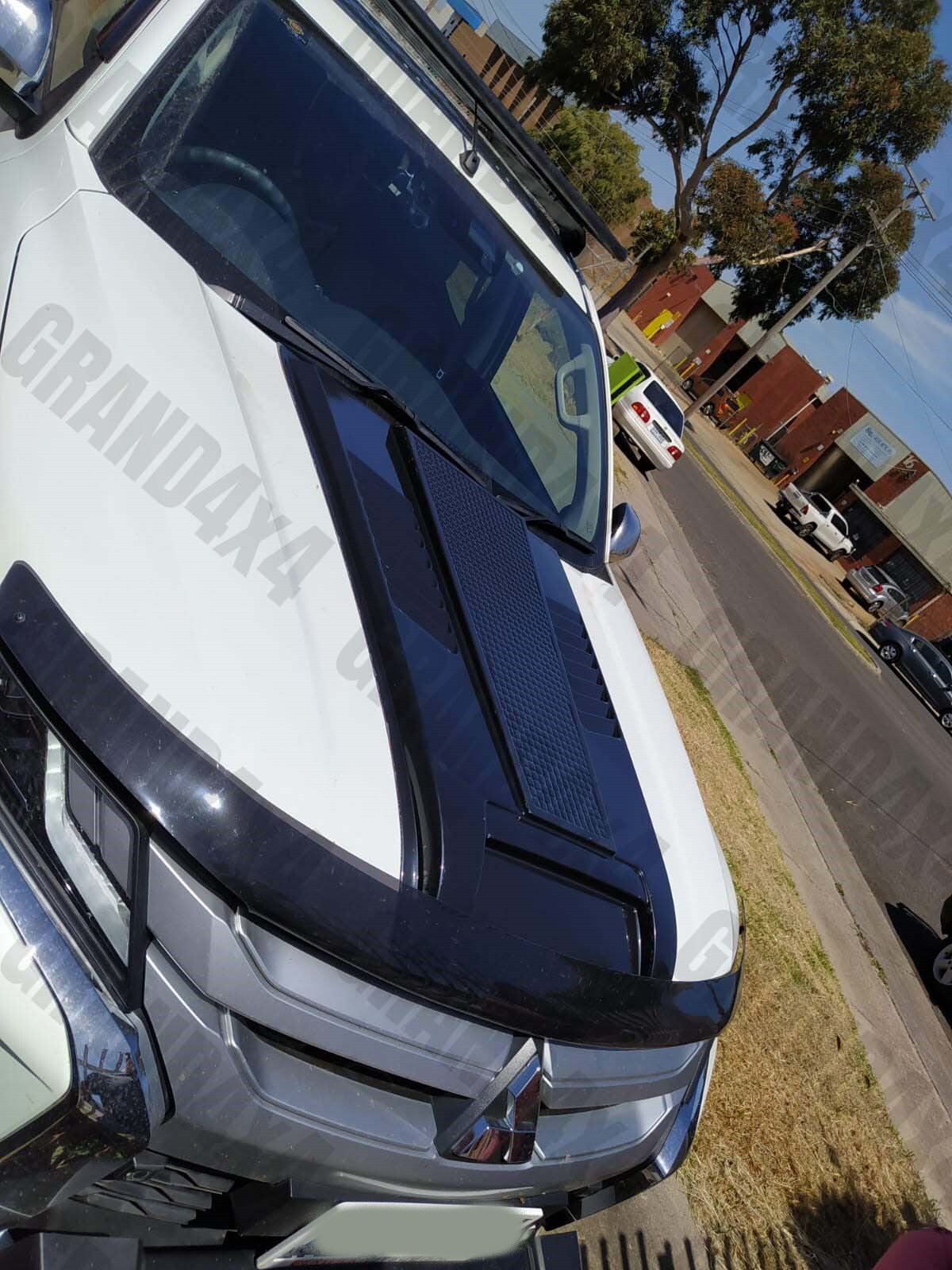 Bonnet Scoop Hood Scoop Matte Black suits Mitsubishi Triton MR 2019 ...