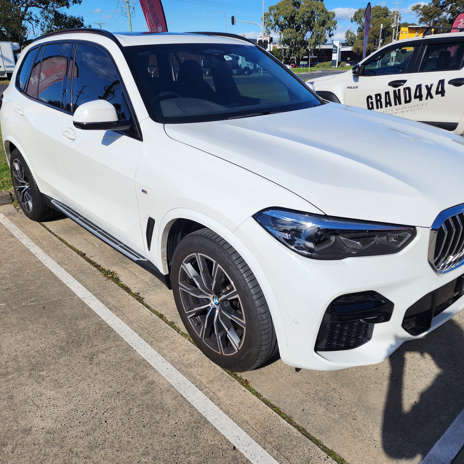 Luxury Side Steps Running Boards For BMW X5 G05 2018-Present - GRAND4x4